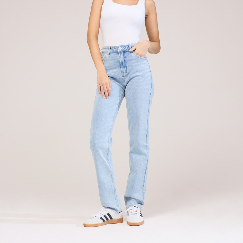 Straight Jeans Light Bleach - LOVALL